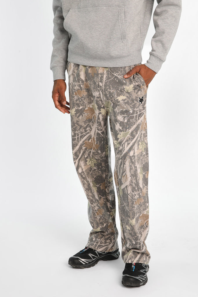 Zoo York Tree Camouflage Straight Leg Sweatpants – West49 | Amnesia
