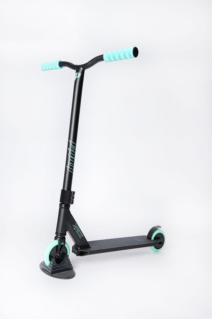 Pivot X-Ride Black & Teal Scooter – West49 | Amnesia